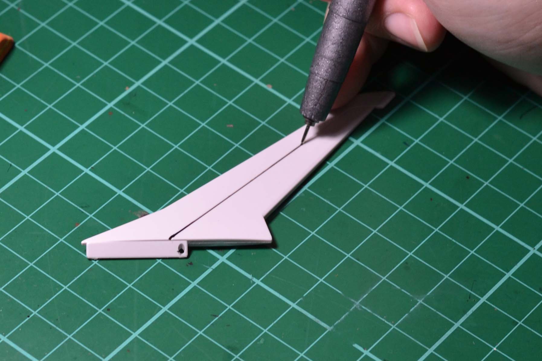 Gunpla Panel Lining Tutorial – Gunbies